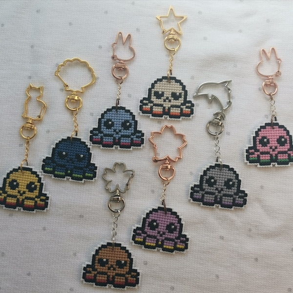 Reversible Octopus Keychain - Etsy