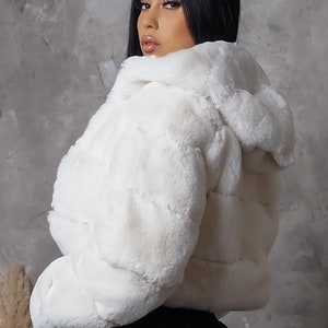 Women’s Ivory Winter Fur Cropped Coat - Etsy