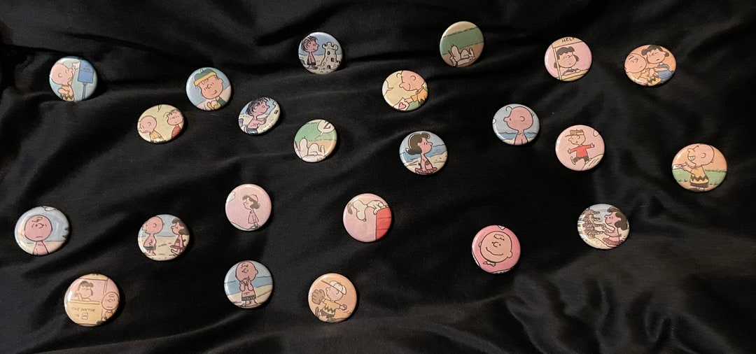 Peanuts Snoopy Button Bundle— 3 SURPRISE BUTTONS - Etsy