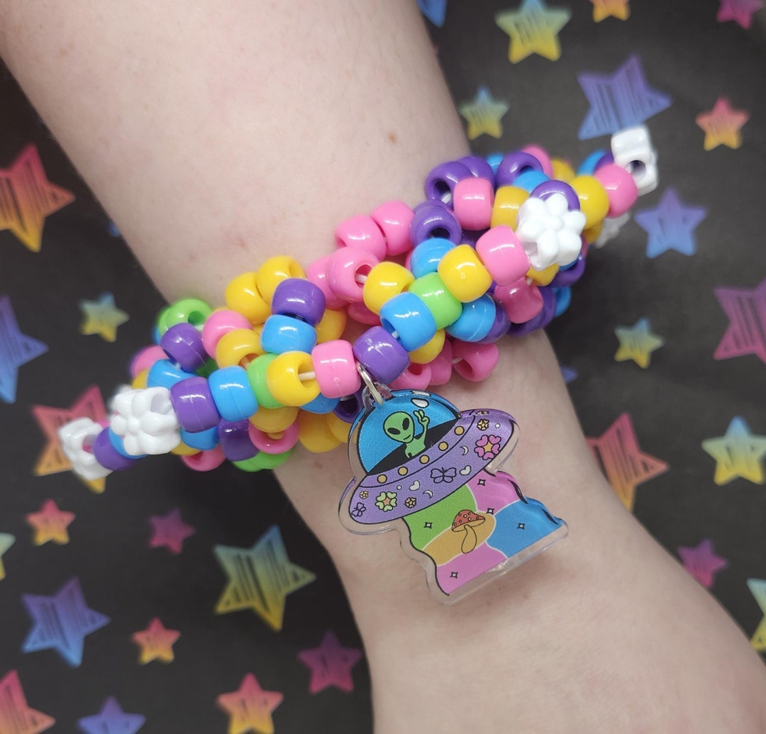 Good Vibes Alien-themed 3d Kandi Charm Cuff - Etsy
