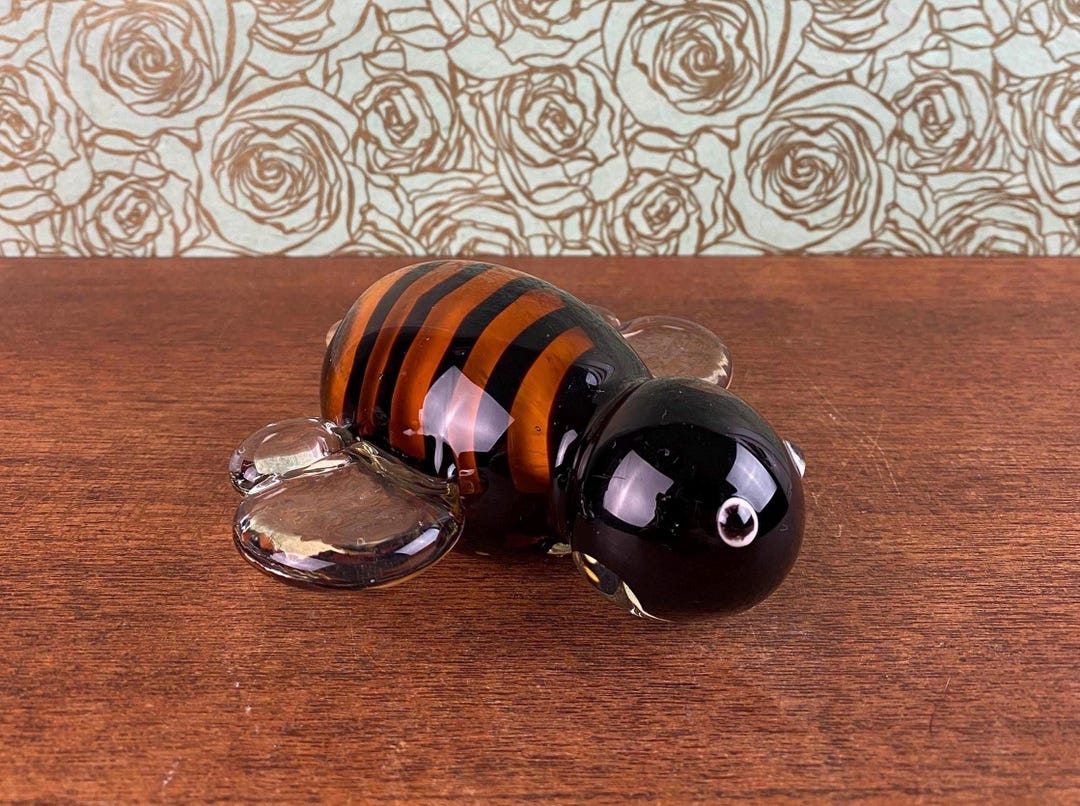Vintage Bumblebee Shaped Art Glass Paperweight Figurine, Hand Blown ...