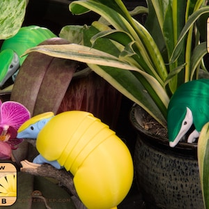 Cheerful Articulated Armadillo Fidget | Roll-up Armadillo Ball Model ...