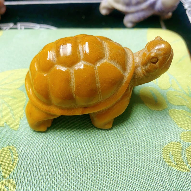 Hand Carved Natural Stone Turtle Figurine: Crystal Animal (60mm) - Etsy