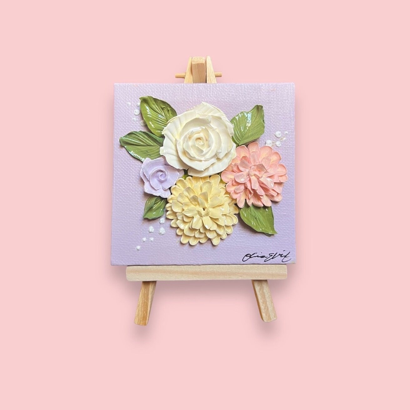 Anna 4 Mini Flowers With Easel Acrylic Floral - Etsy