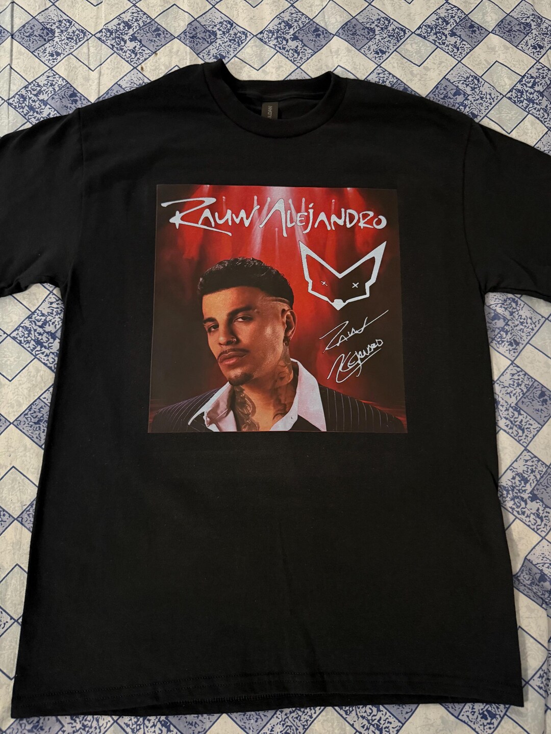 Rauw Alejandro Shirt T-shirt Tee | Rauw Alejandro Sweatshirt / Hoodie ...