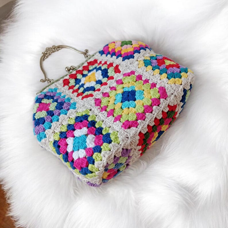 Crochet Granny Square Clasp Bag, Vintage Clutch, Retro Handmade Purse ...
