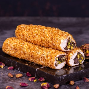 Kadaif With Pistachio Nutella Delight, Turkish Delight, Turkish Dessert ...