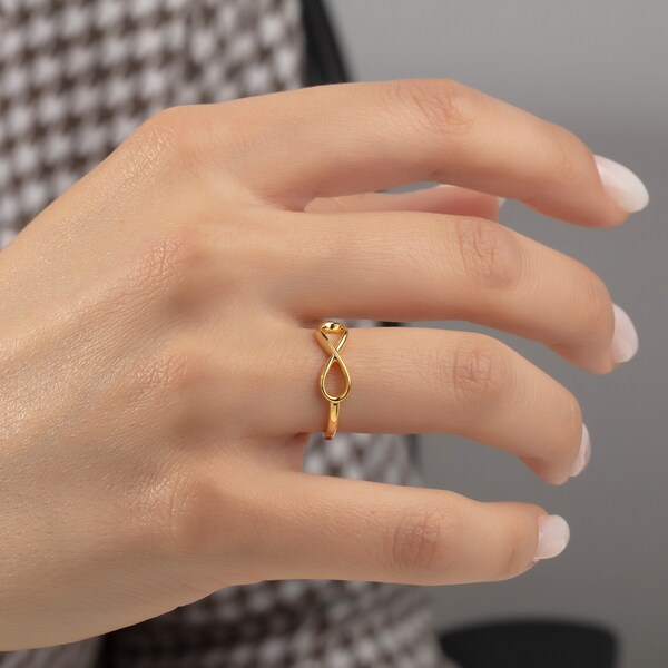 Infinity Symbol Ring - Etsy