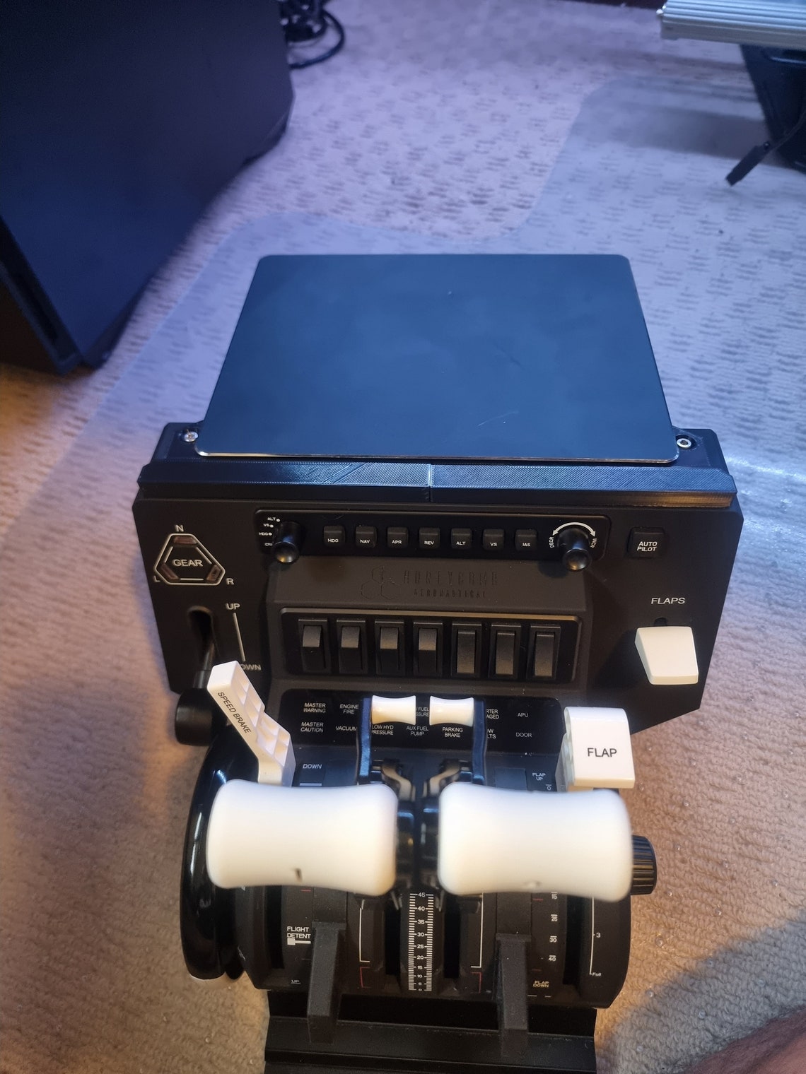 Honeycomb Alpha Yoke and Honeycomb Bravo Throttle Top Mount - Etsy