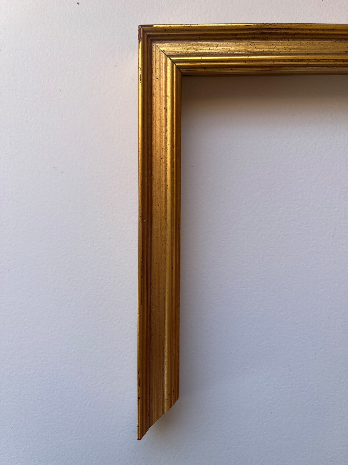 Traditional Gold. Gold Frame for Art. Custom Picture Frame. Gold Custom ...