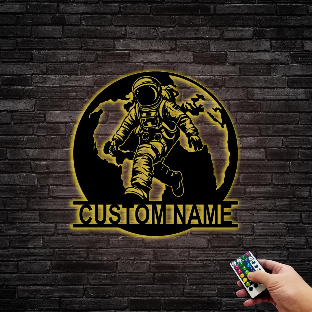 Custom Astronaut Metal Wall Art,personalized Astronaut Name Sign ...