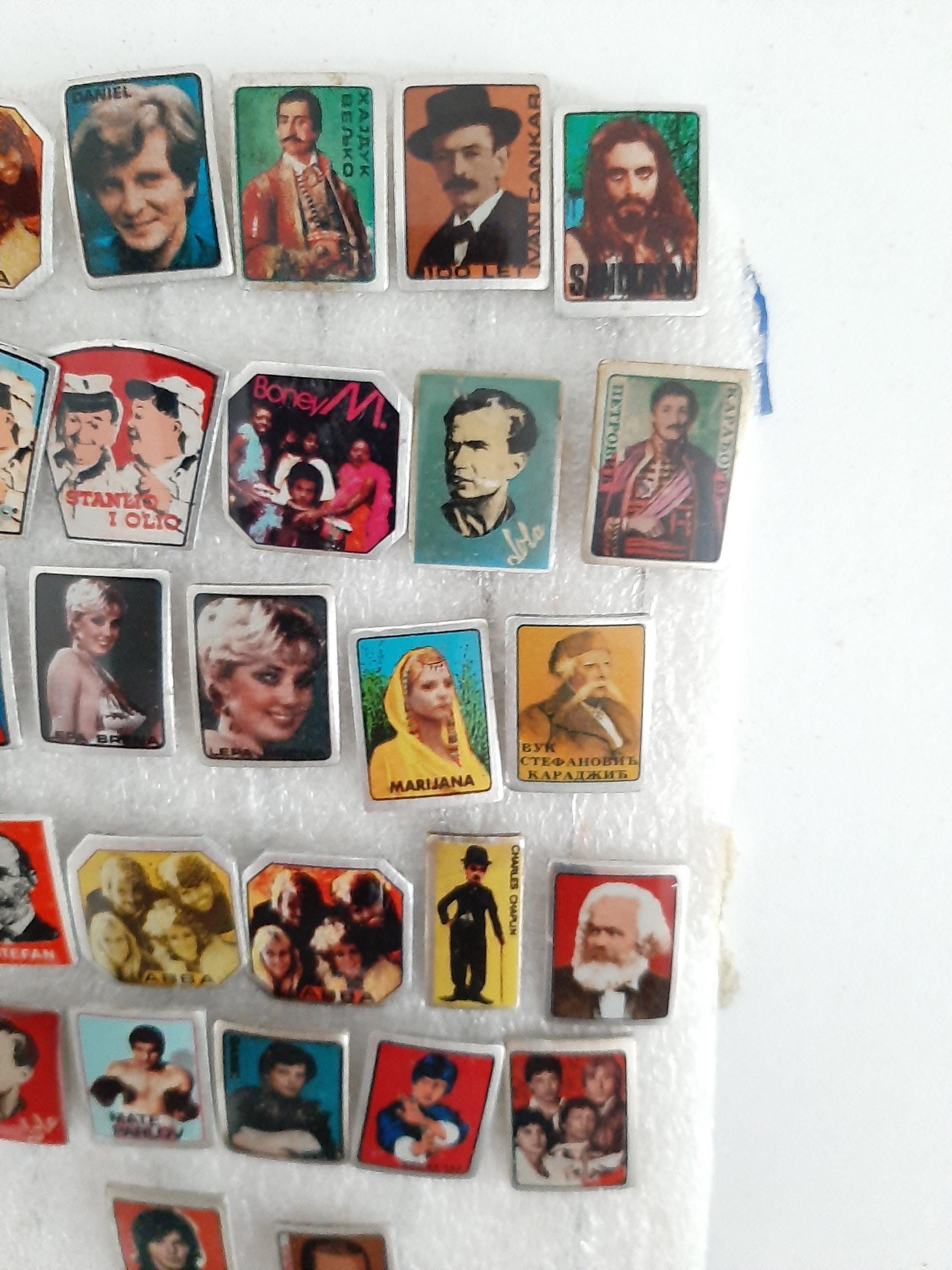 32 Lapel Pins Famous People Abba, Laurel & Hardy, Sandokan, Karl Marx ...