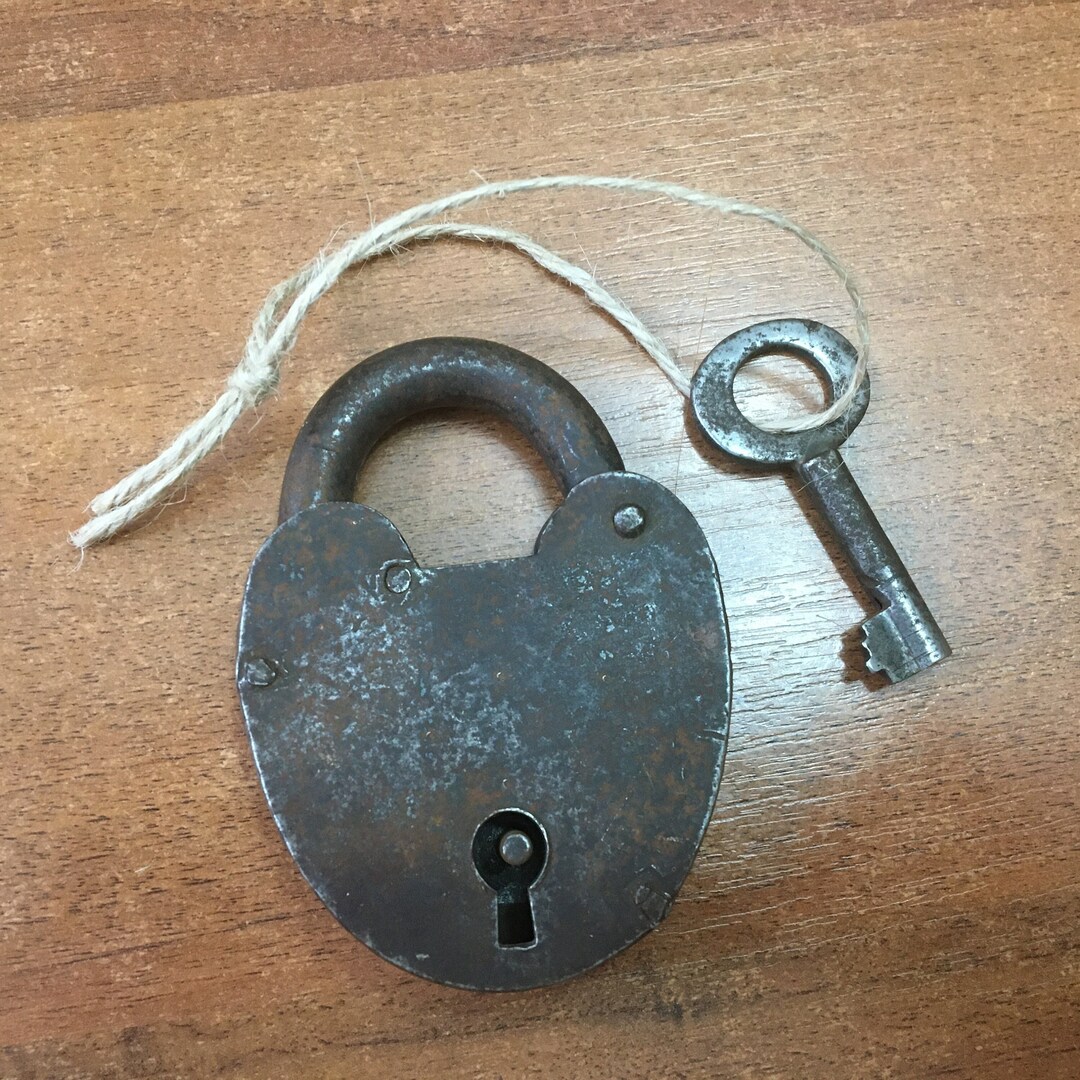 Antique Rusty Padlock Vintage Lock Retro Aged With Key - Etsy