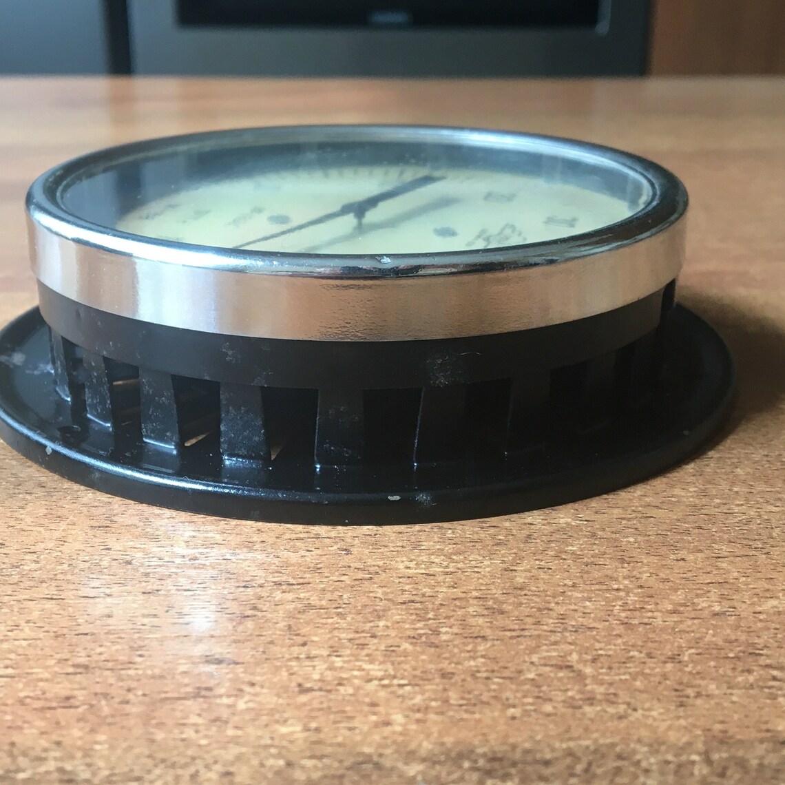 1977 Vintage Circular Hygrometer, Wall Hygrometer, Antique Weather ...