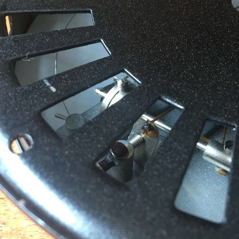 1977 Vintage Circular Hygrometer, Wall Hygrometer, Antique Weather ...