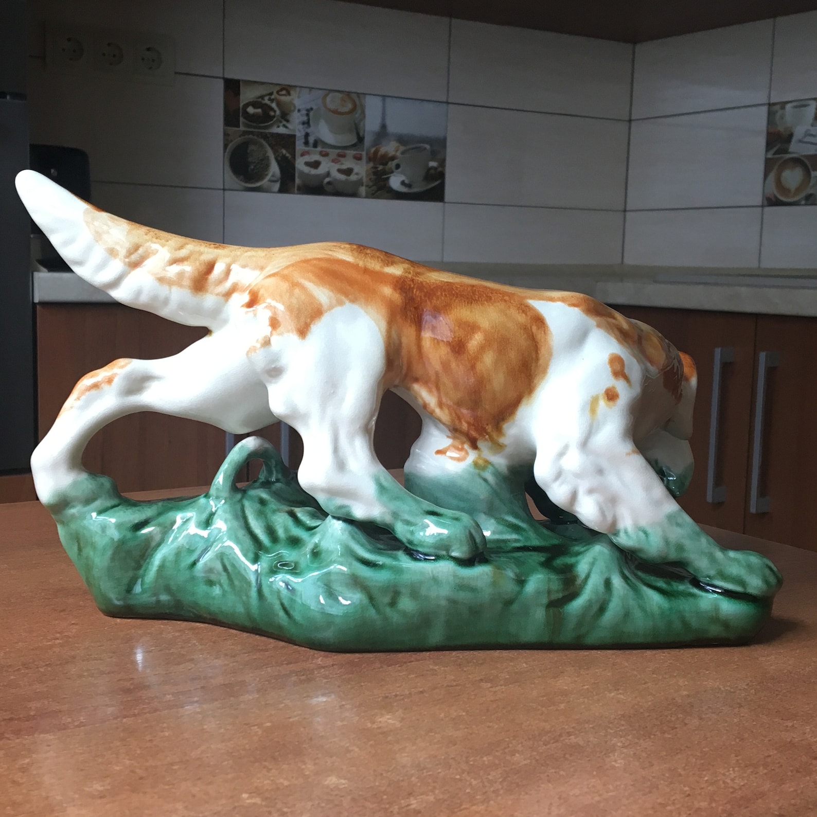 1960's Large Vintage Figurine Setter Dog With Duck, Collectible ...