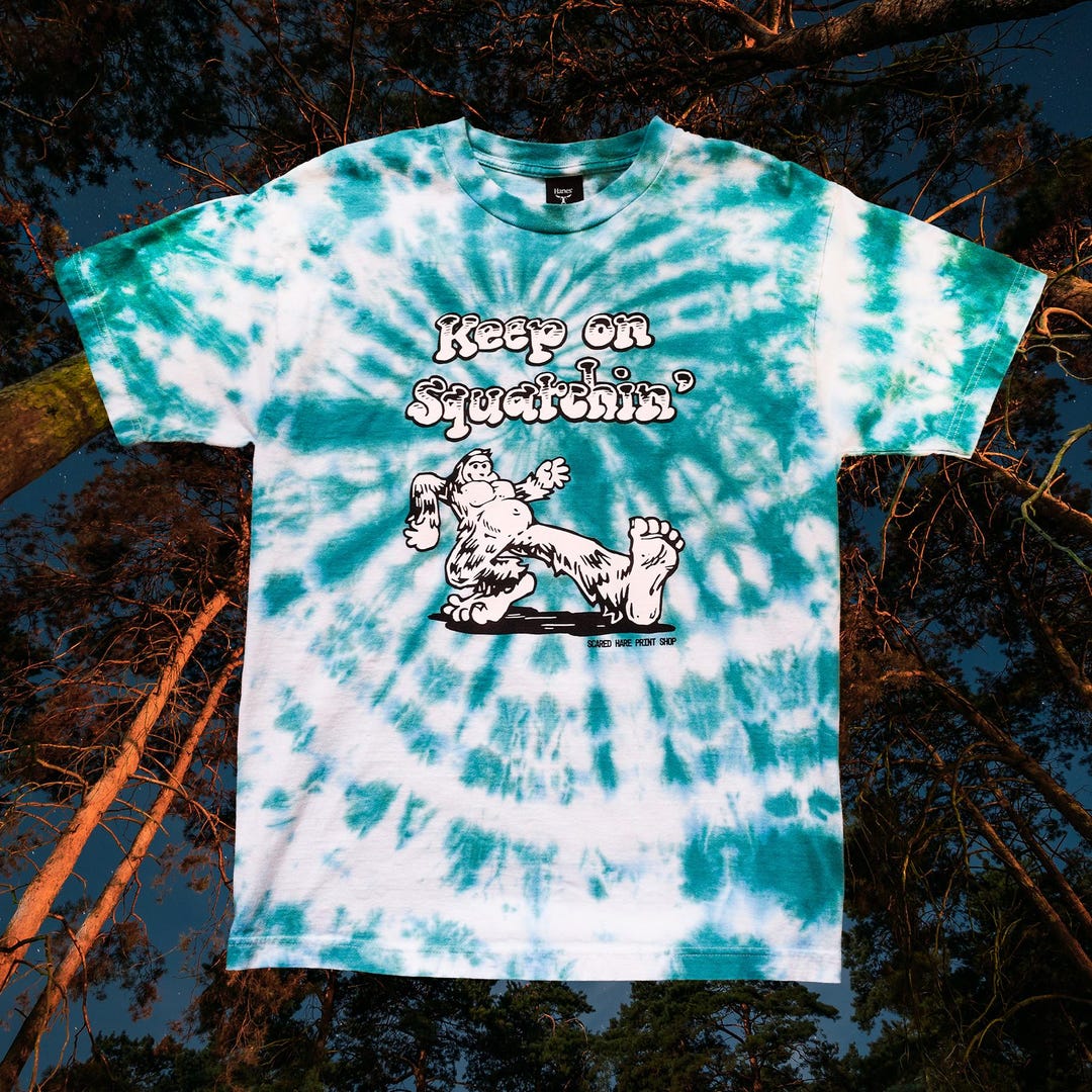 Bigfoot T-shirt - Keep on Squatchin' - Tie Dye Funny Tshirt - Etsy