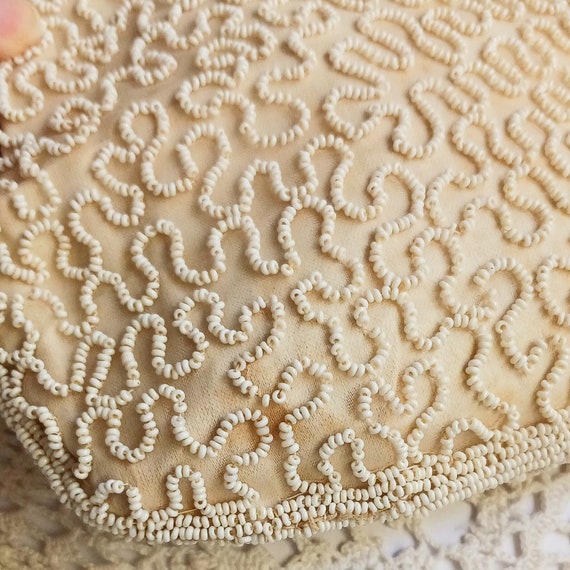 1930s Beaded Finger Strap Embroidery Evening Clutch B… - Gem
