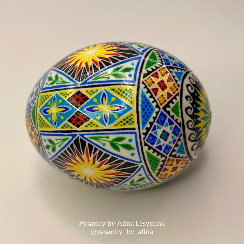 Pysanky Eggs. Ukrainian Pysanka Easter Eggs. Hand Painted Chicken Egg ...