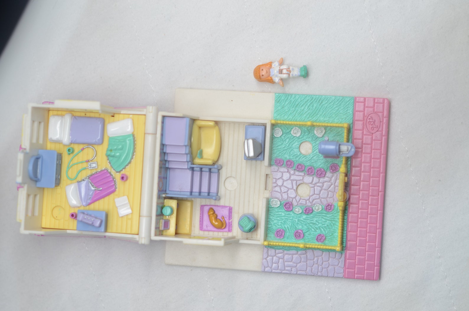 Polly Pocket - Cozy Cottage 1993 - 90% Complete - Etsy