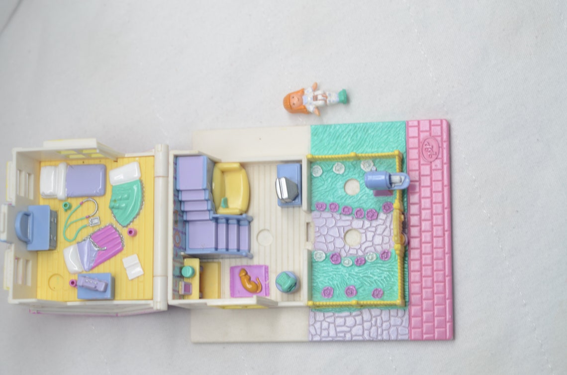 Polly Pocket - Cozy Cottage 1993 - 90% Complete - Etsy