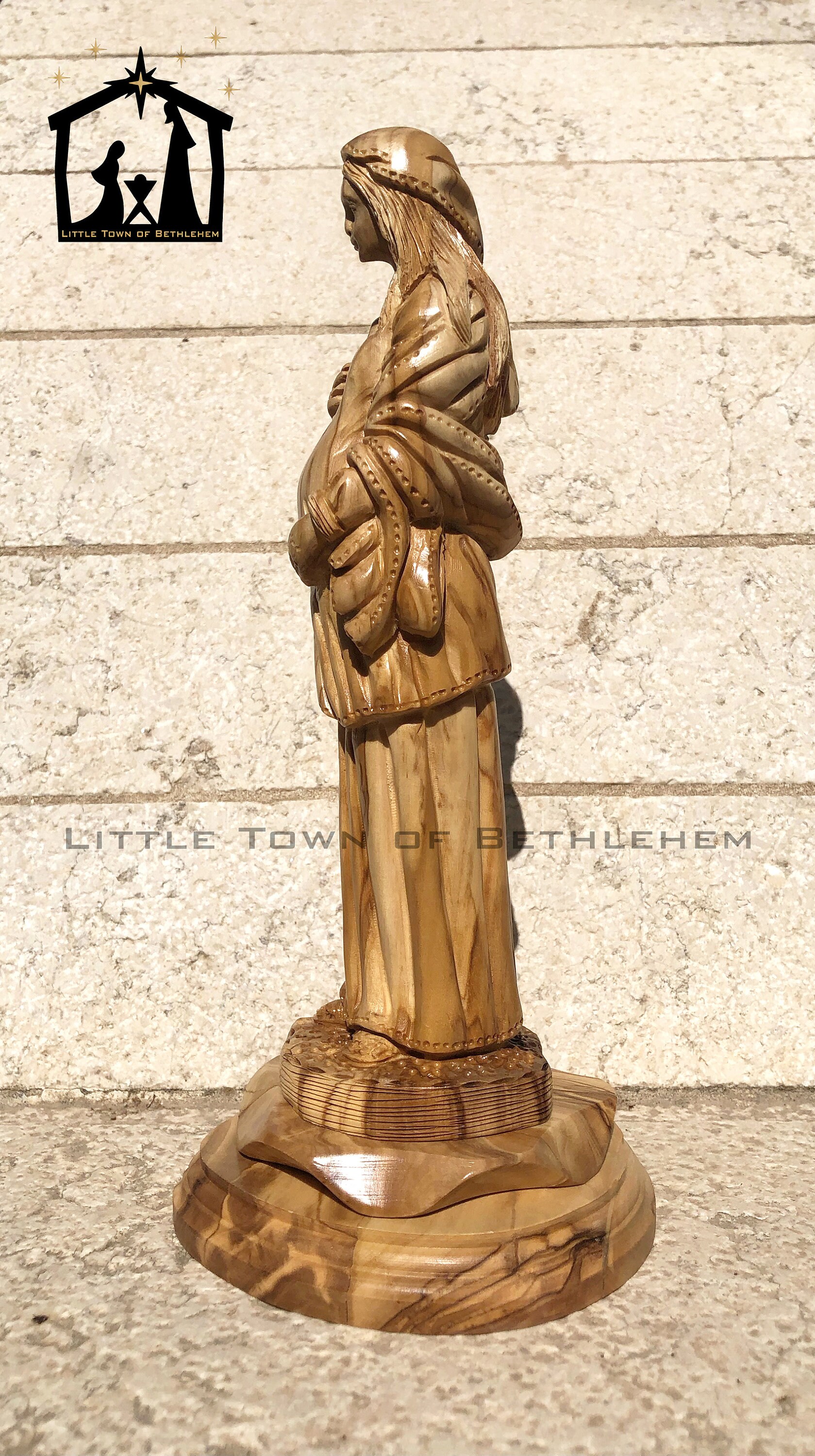 Beautiful Carved & Detailed Olive Wood Statue for Pregnant Virgin Mary ...