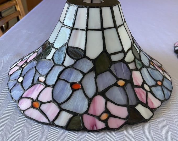 Vintage Leaded Stained Glass Lampshade | Floral Patterned Glass ...
