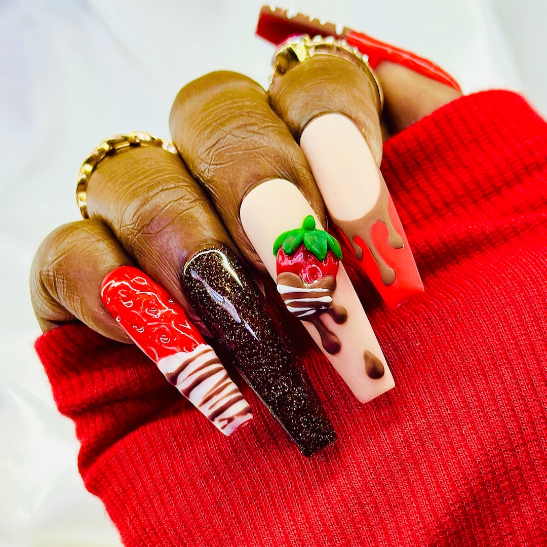 Valentine Chocolate Covered Strawberry Press on Nails - Etsy