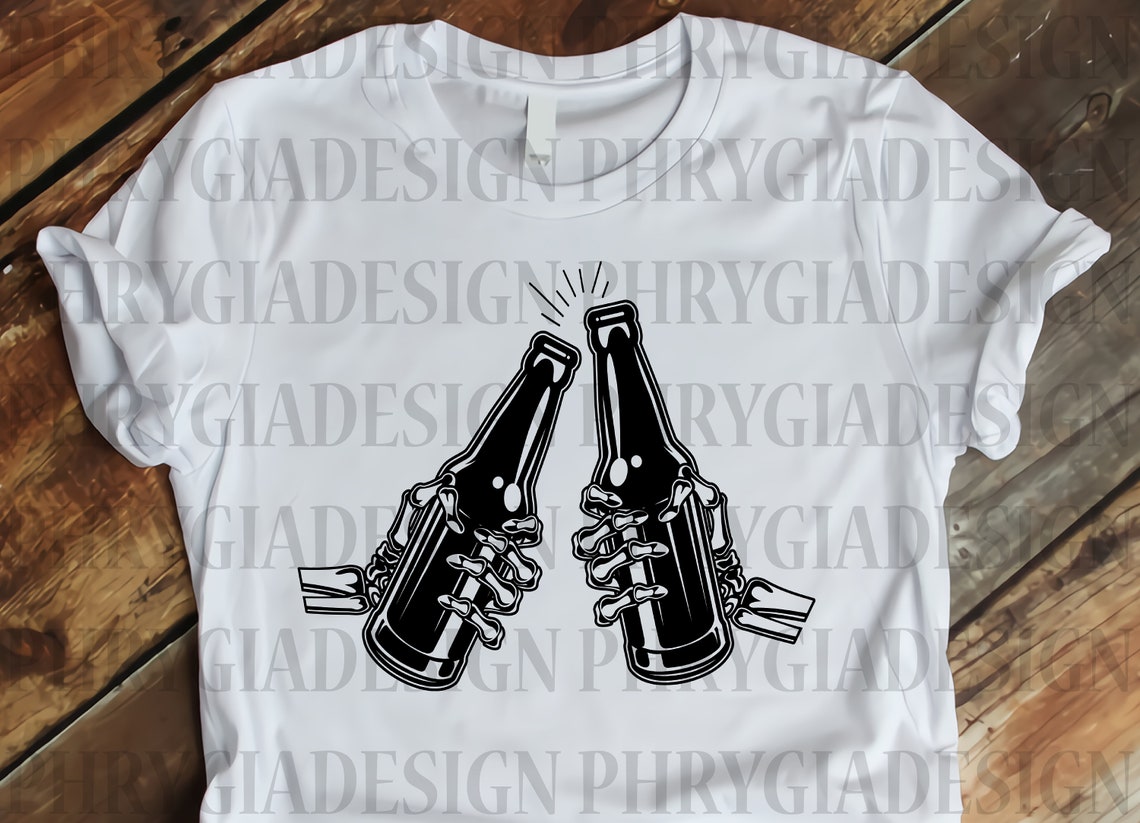 Skeleton Cheers Svg , Skeleton Hand Holding A Beer Mug , Beer Cheers ...