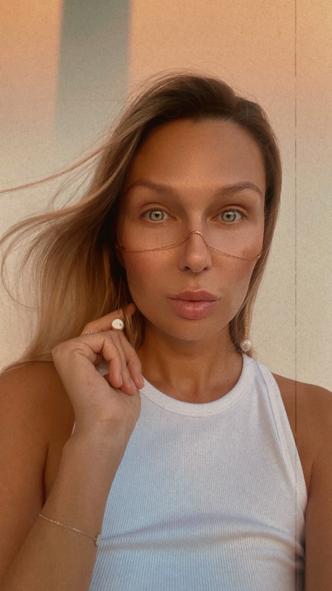 Face Chain With Pearl, Elegant Gold Facechain With Pearls, Head Jewelry ...