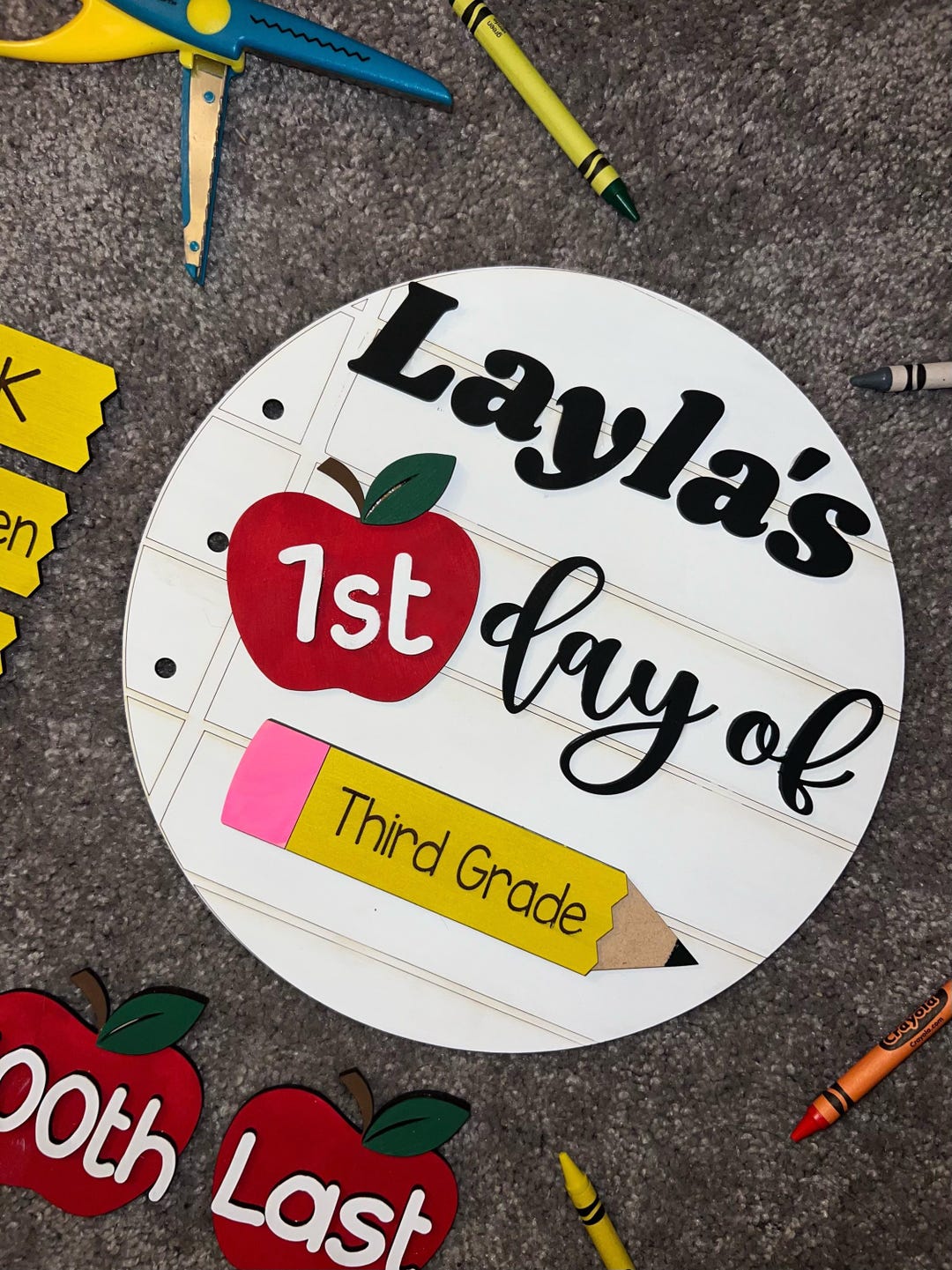 Custom Back to School Signs Personalized Name and Grade - Etsy