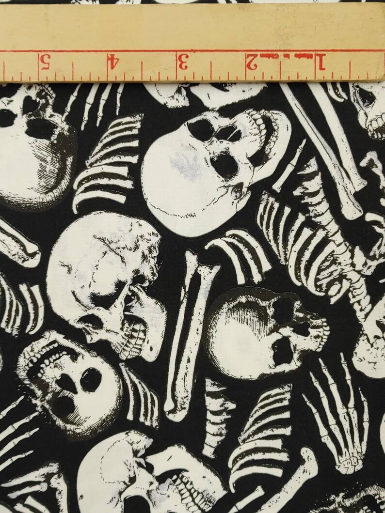 Skull & Bones Skeletons Glow in the Dark Black Quilting Cotton - Etsy