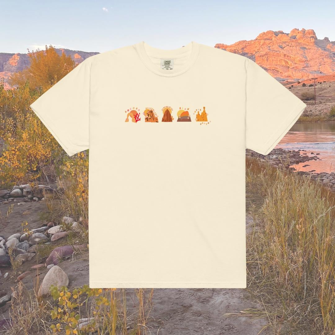 Utah Mighty Five National Parks T-shirt: Hiking Souvenir - Etsy