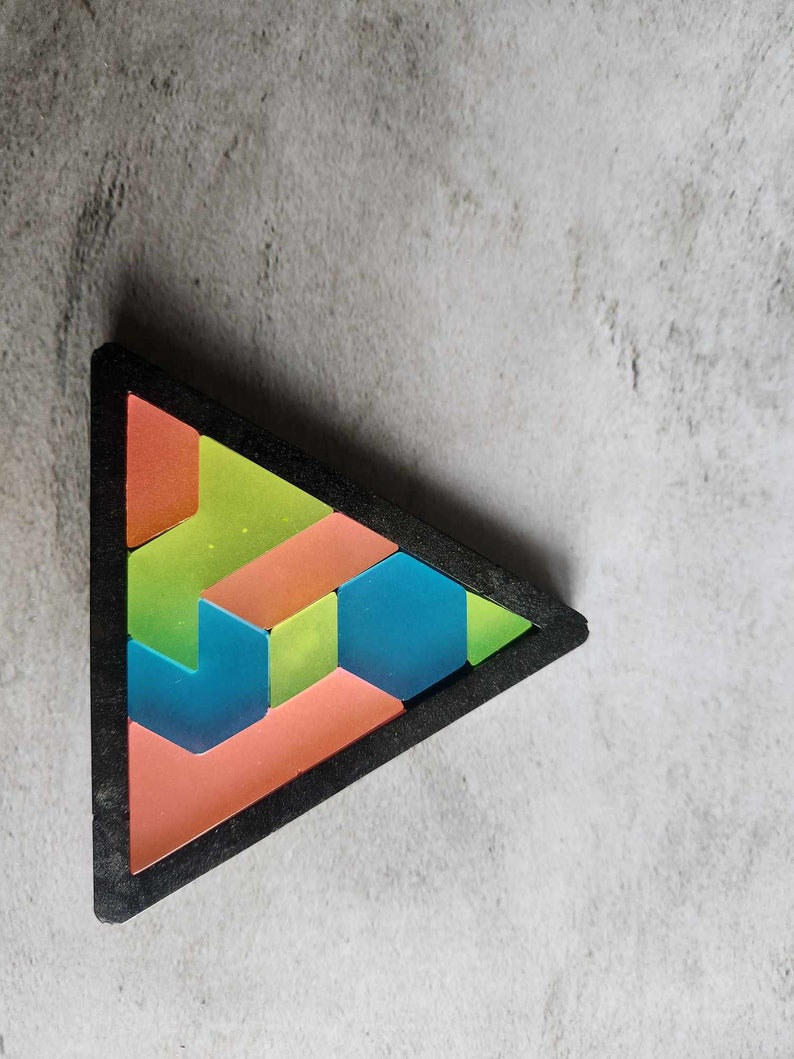 Triangle Tangram Puzzle *glowing* - Etsy