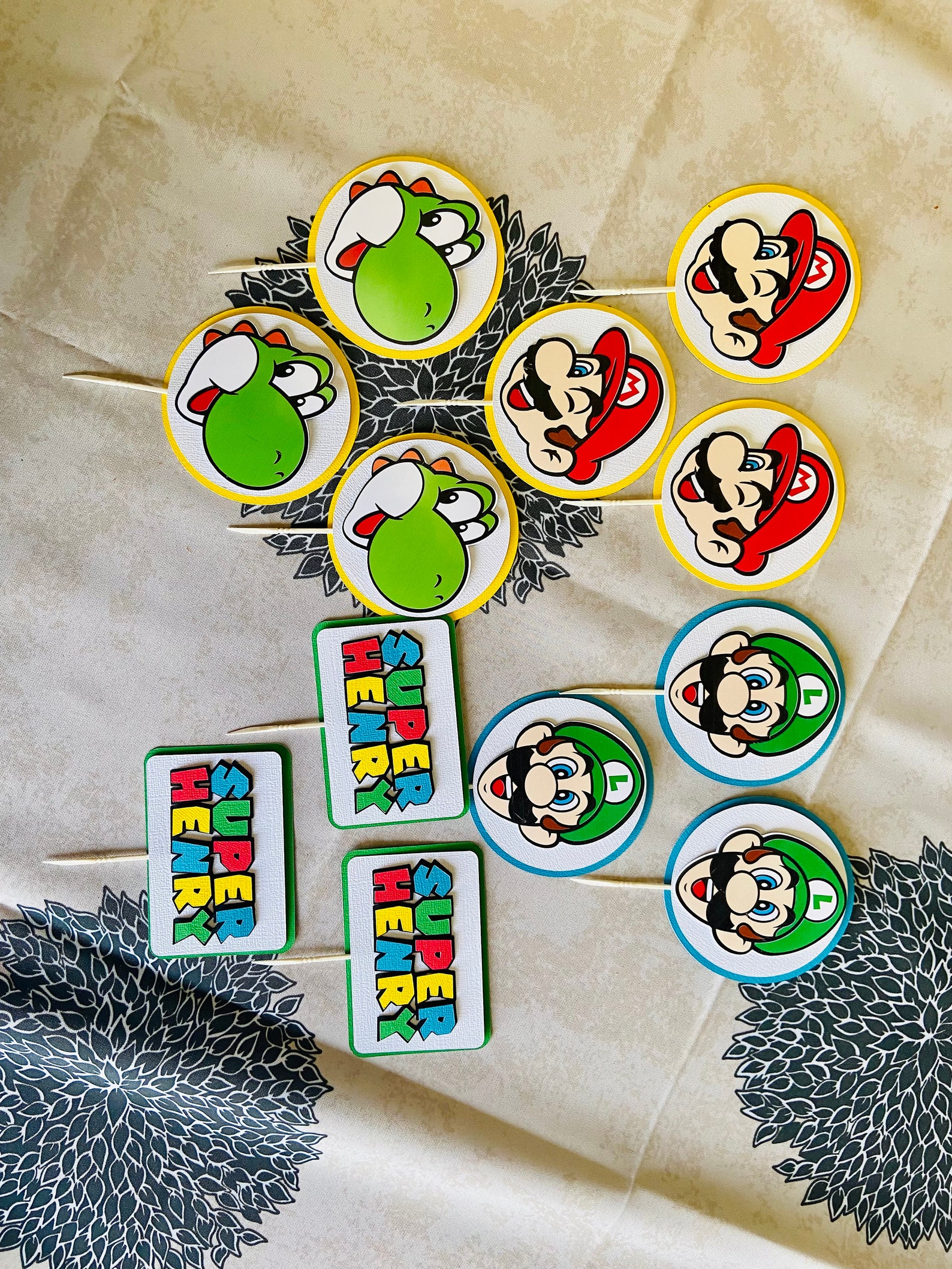 Super Mario 3D Cake Topper Shaker | Banner | Cupcake Toppers ...