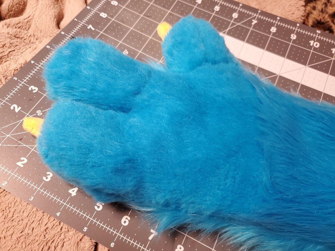 Raptor Hand Fursuit Pattern - Etsy