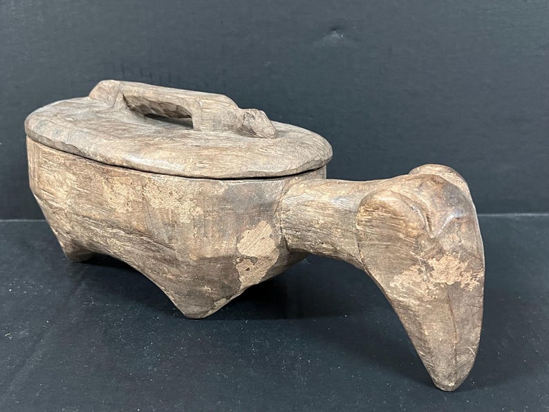 Philippine Ifugao Tribal Art Carved Wood Punamhan Ritual Lidded Box ...