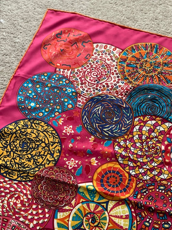 100% Silk scarf Pinwheel design made in France - Gem