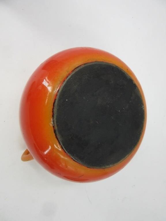 LE CREUSET Vintage Orange Enamelled Cast Iron Pot, Gradient Fire Orange ...