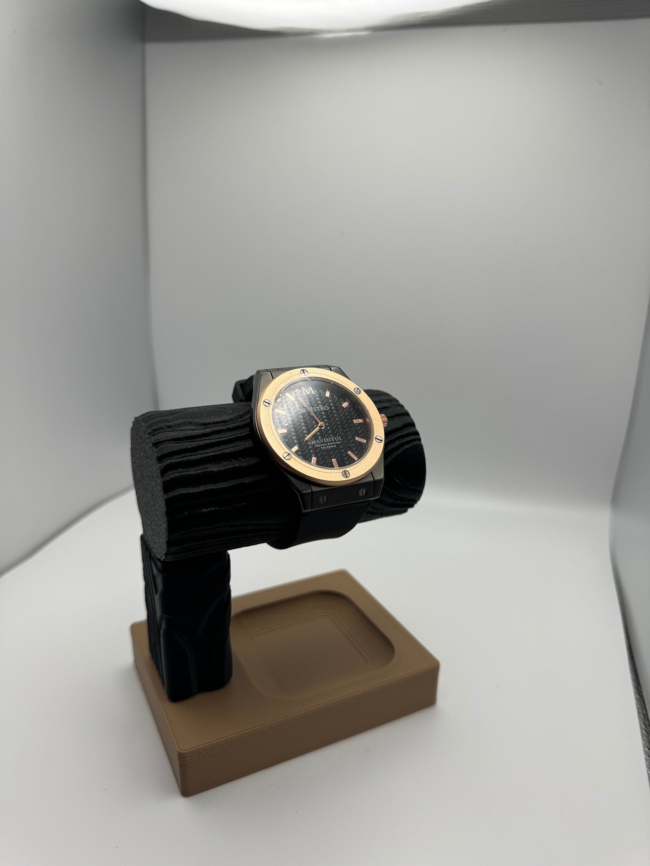 Wooden Watch Stand (3D Printed) Wristwatch Storage | Timepiece Storage ...