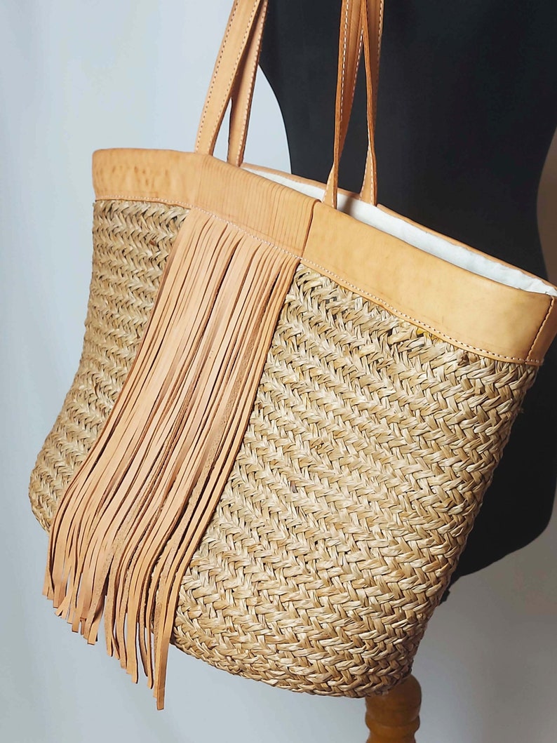 Handmade Seagrass Tote Bag: Woven Leather Handbag With Fringe - Etsy