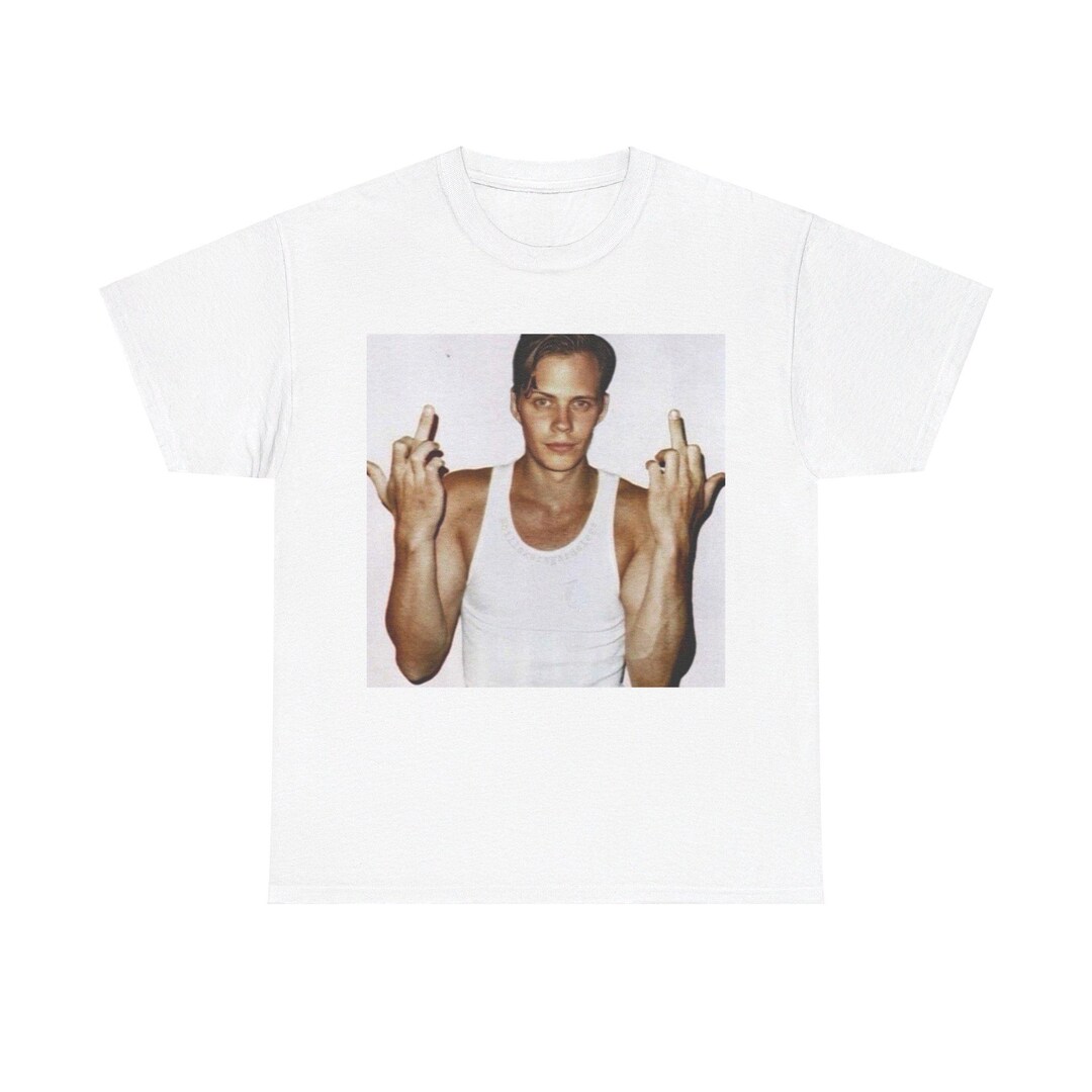Bill Skarsgård Middle Finger Funny Meme Tee - Etsy