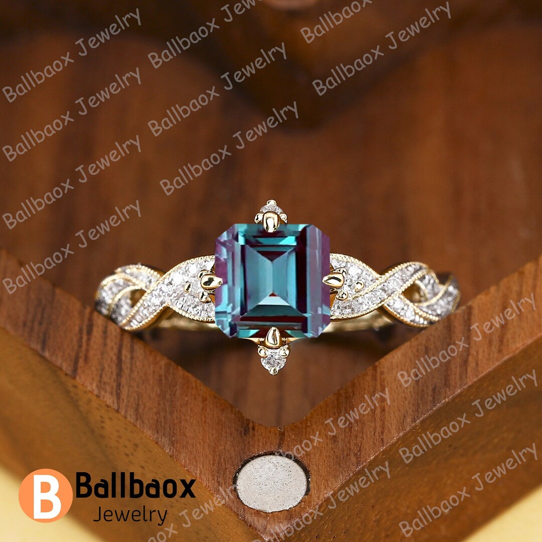 Asscher Cut Alexandrite Engagement Ring Twist Ring 14K Yellow Gold ...