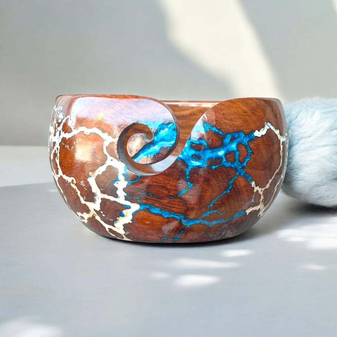 Handcrafted Sheesham Wood Yarn Bowl With Dual-tone Resin Inlay Elegant ...