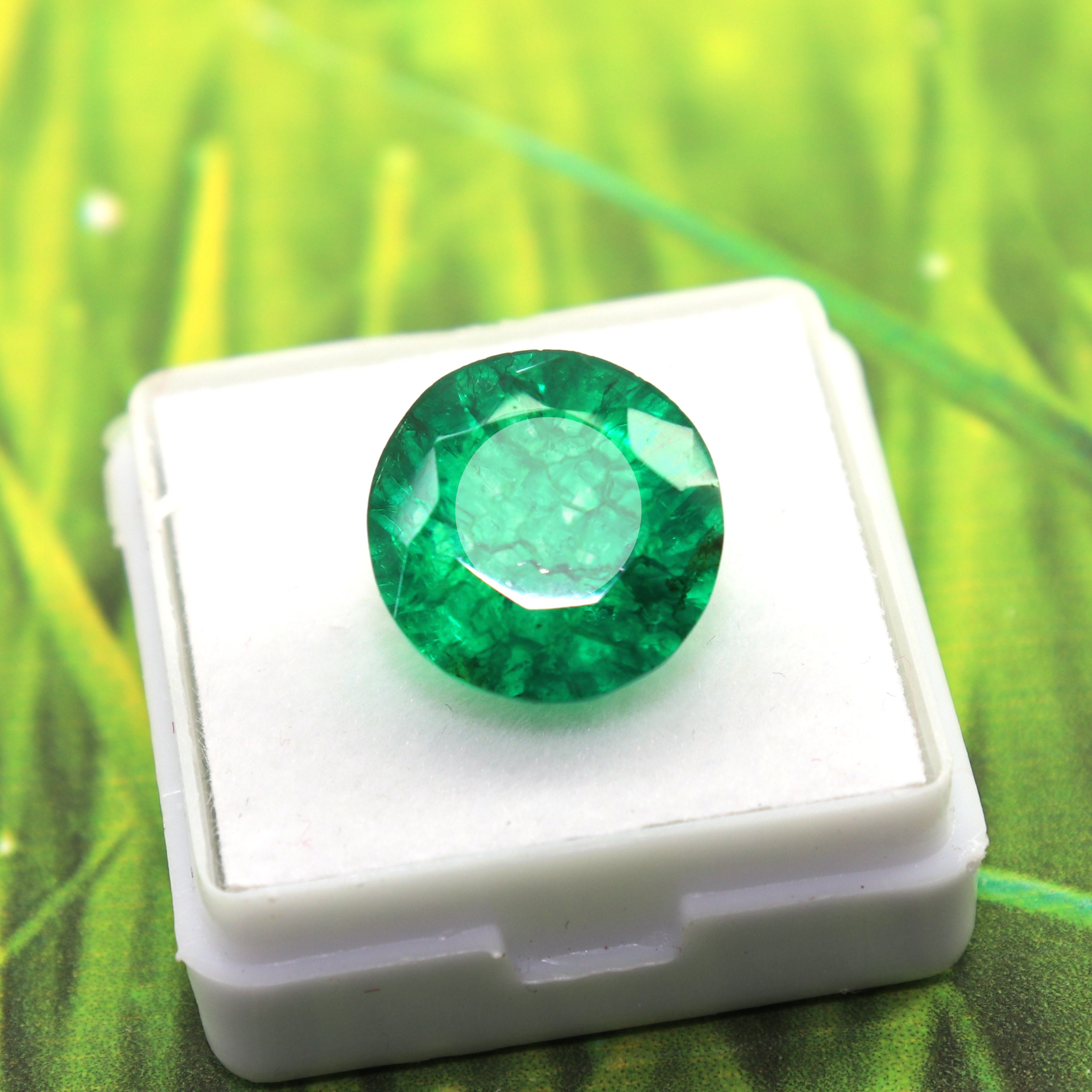 Earth Mined Green Emerald Stone Round Cut 10.35ct Emerald - Etsy