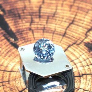 Real Alexandrite Stone From Tanzania Dual Tone 11.25cts Natural Lush ...