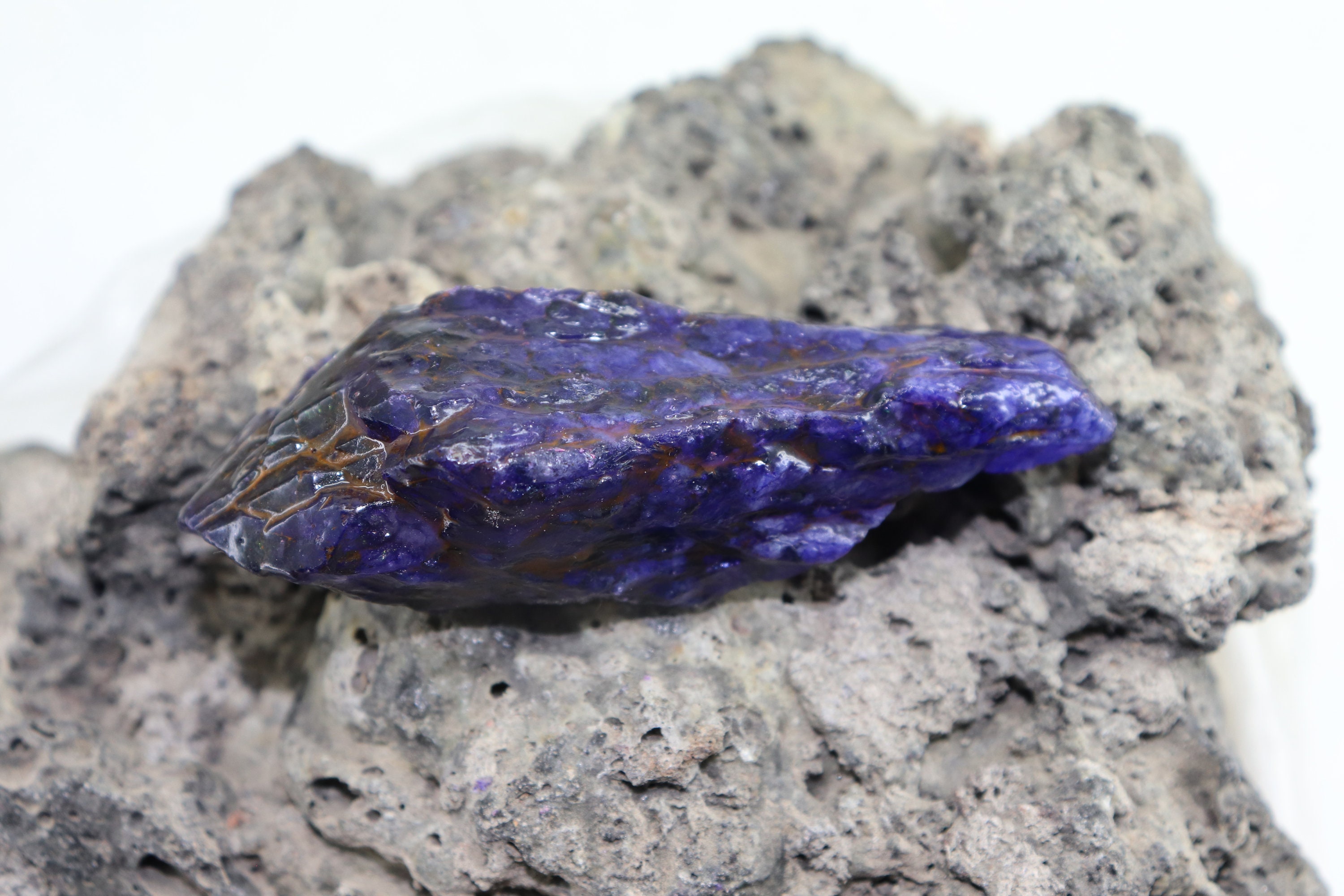 Real Kashmiri Blue Sapphire Rough Chunk 88.30carats Uncut Raw Rough ...