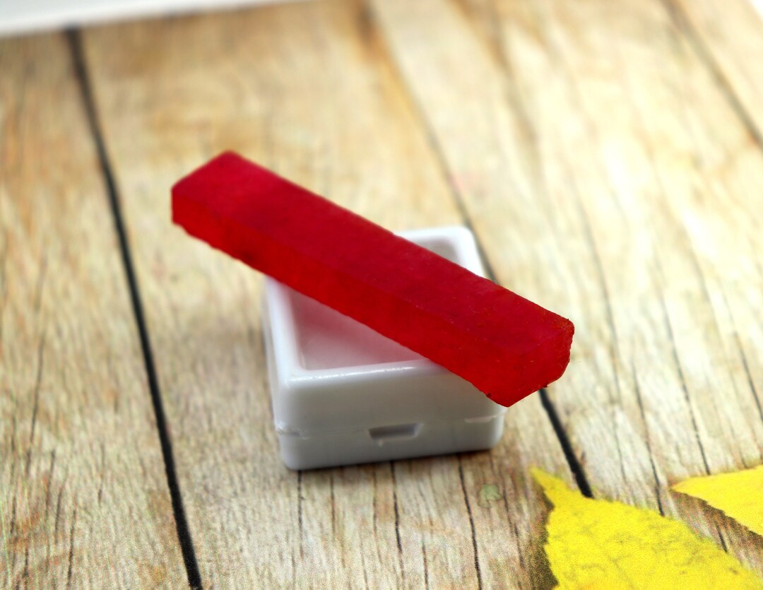 Rare Found Red Ruby Rough From Burma 64.15 Carats Natural Red Ruby ...