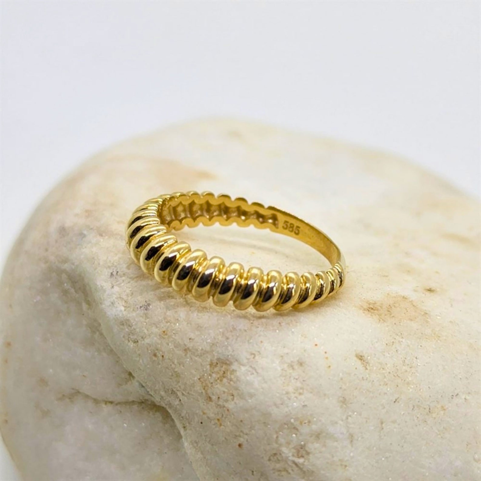 Croissant Gold Ring, Twisted Dome Statement Ring, Shell Gold Jewelry ...