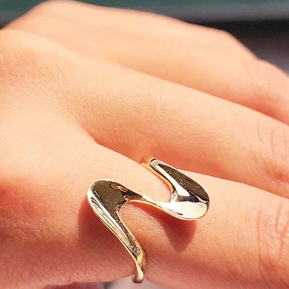 14K Solid Gold Wave Ring, Curled Ring, Gold Wavy Ring, Delicate Sea ...